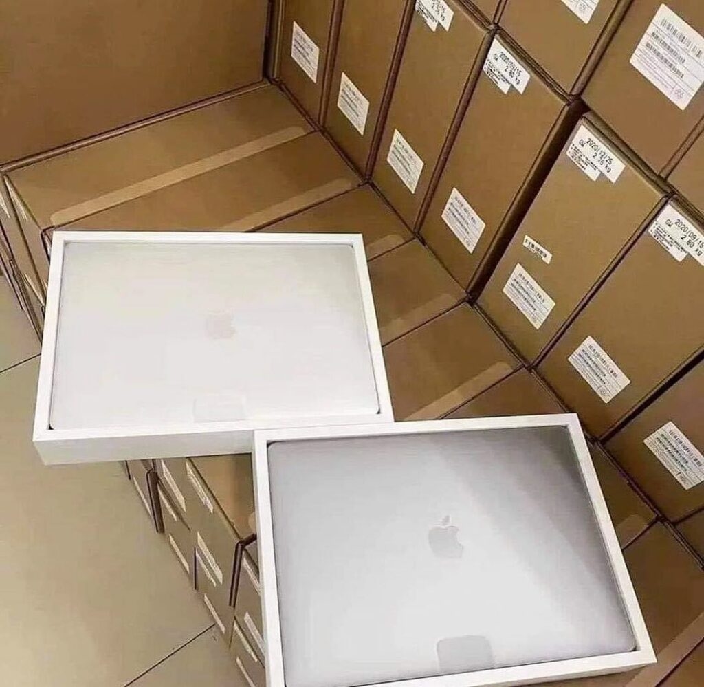 Macbook Air Wholesale Pallets - Macbook Air Liquidation Pallets