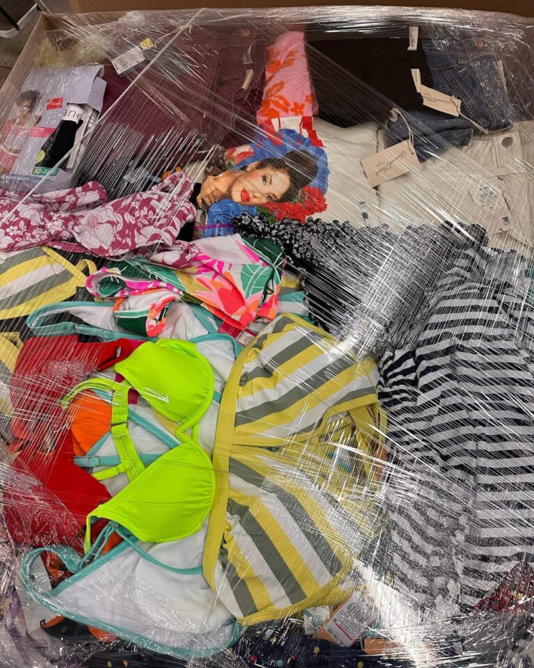 Women's Clothing Liquidation Pallets - Bulk Women Clothes Pallet