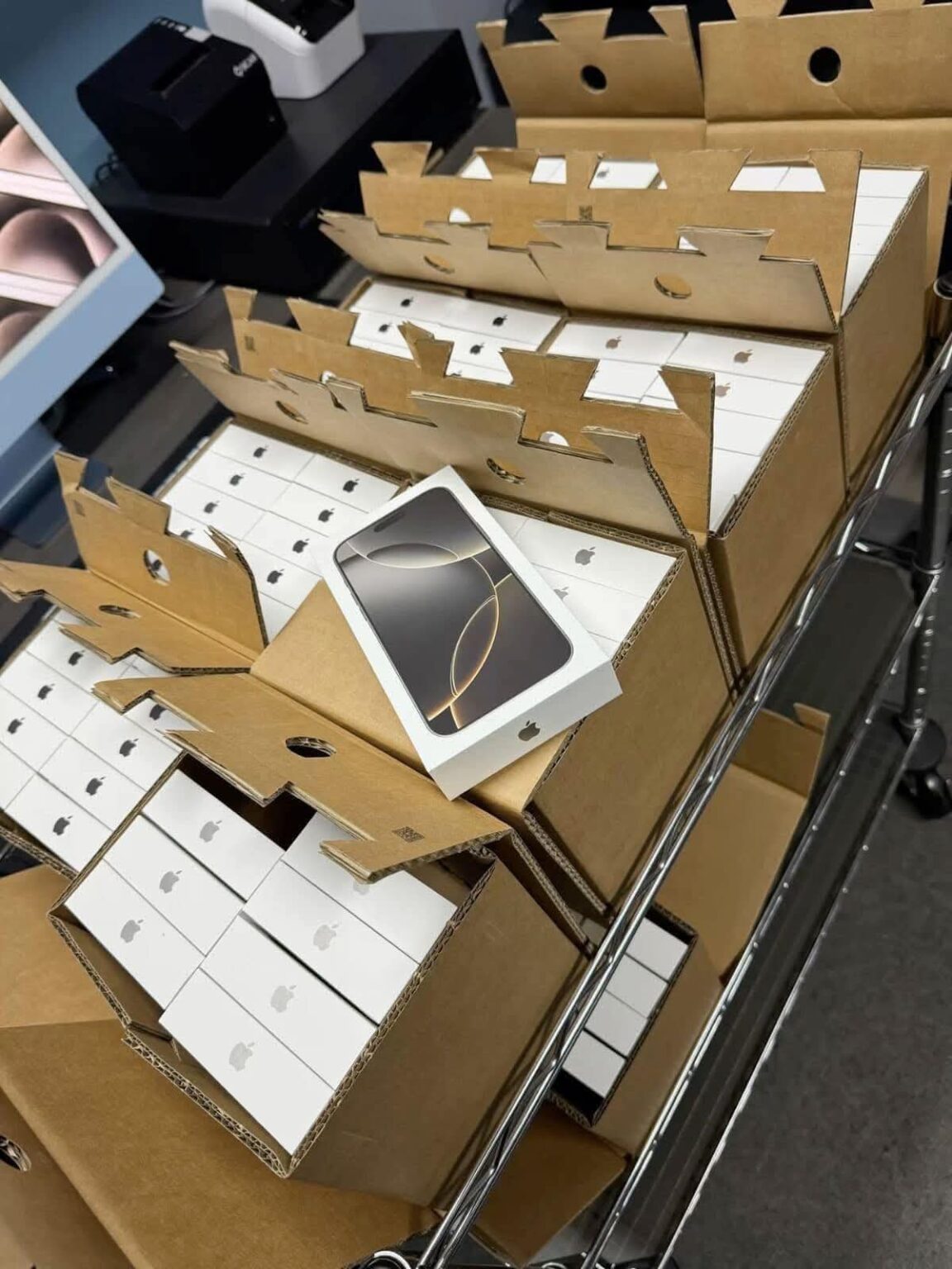 Wholesale iphone 16 Pallets - iphone 16 Pro Max Liquidation ...